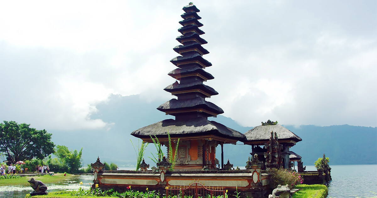 インドネシア | 海外駐在スタッフ紹介 | 新卒・キャリア採用 | 採用情報 | 株式会社タンガロイ