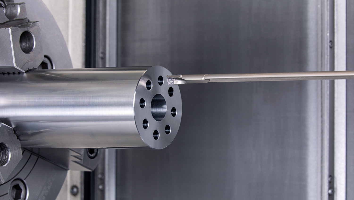 Expansion of the small-diameter ø8 size DeepTriDrill - Tungaloy Corporation